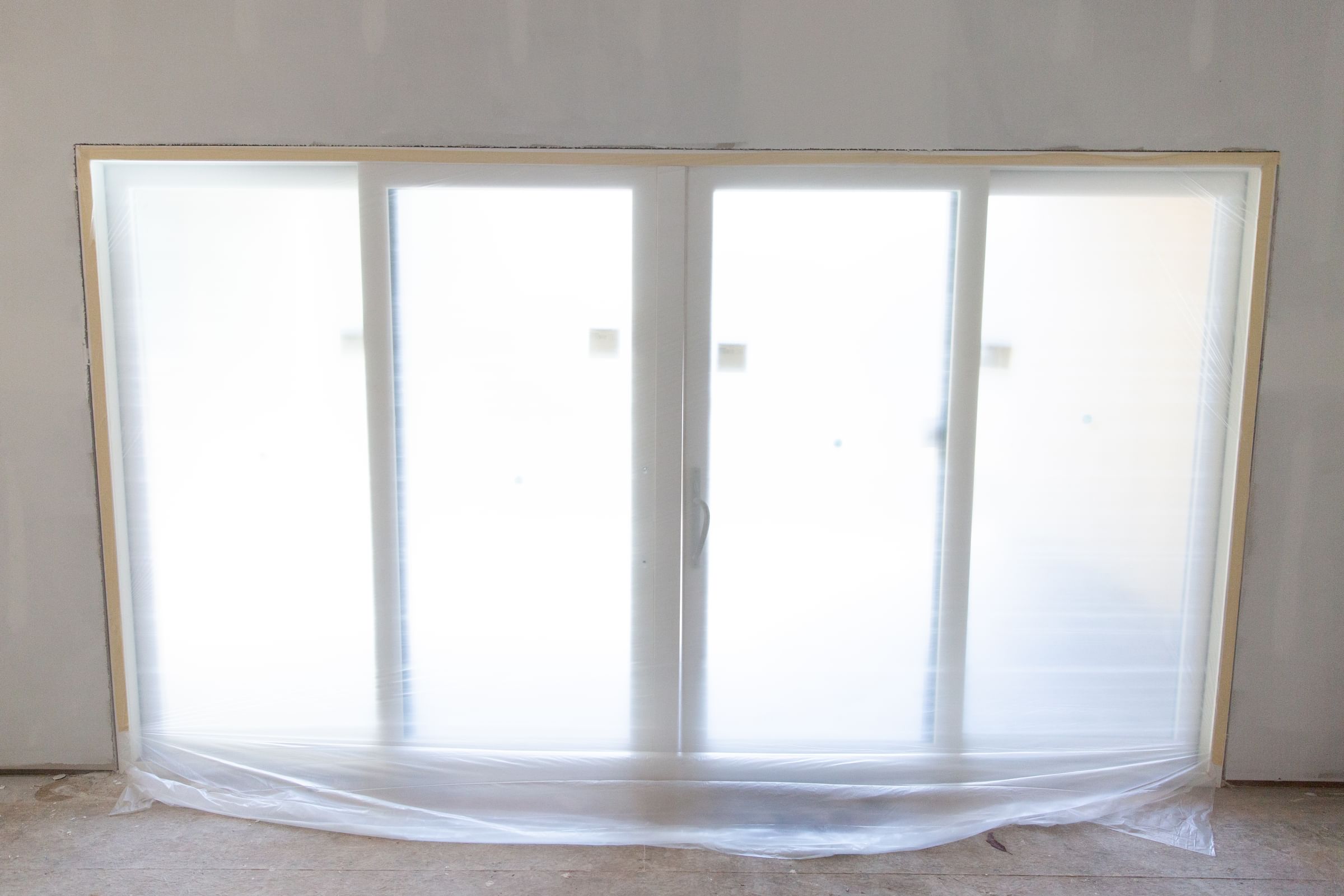 Effortless Installation with FrogTape® Double-Sided… | FrogTape